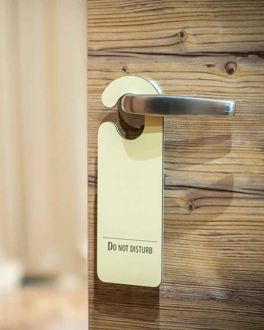 5 Ways to Ensure a Quiet Hotel Room – down etc