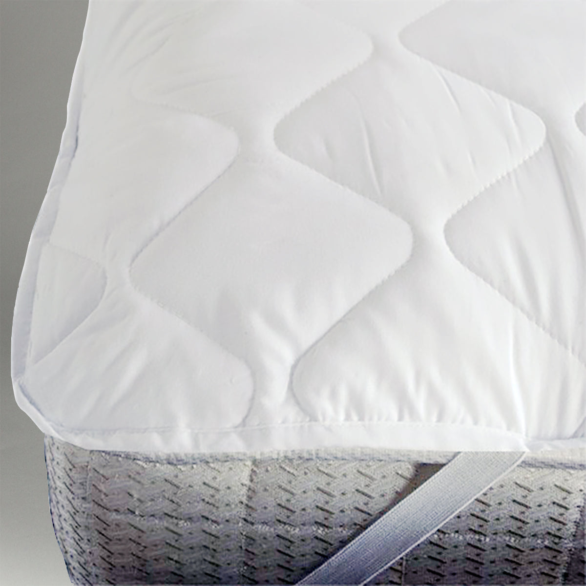economical quilted mattress protector pad